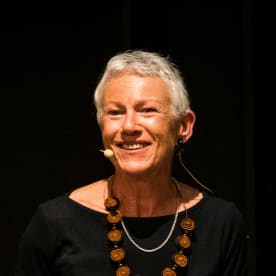 Playing Favourites with Kim Hill | RNZ