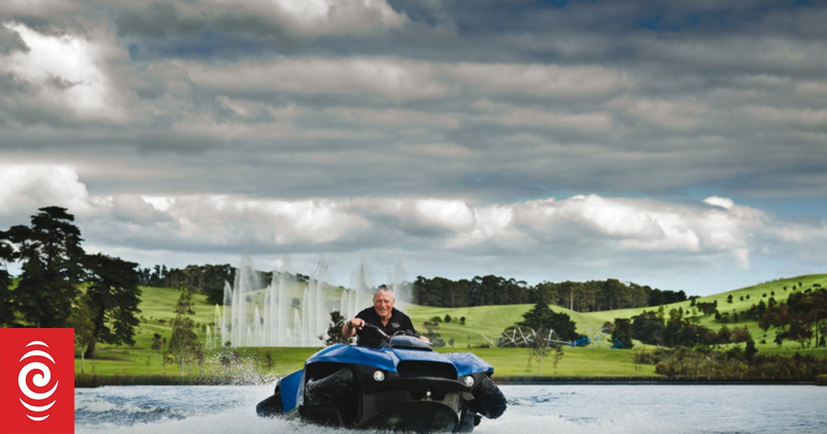 Alan Gibbs - life and influences | RNZ