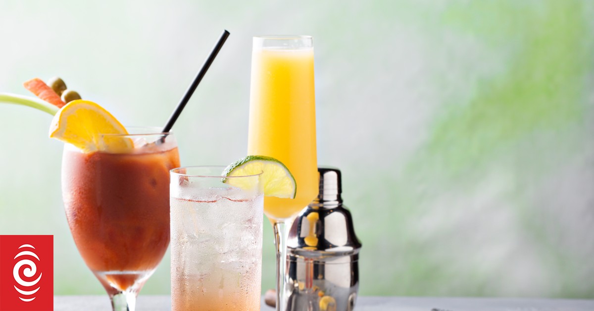 Expert feature: Cocktails | RNZ