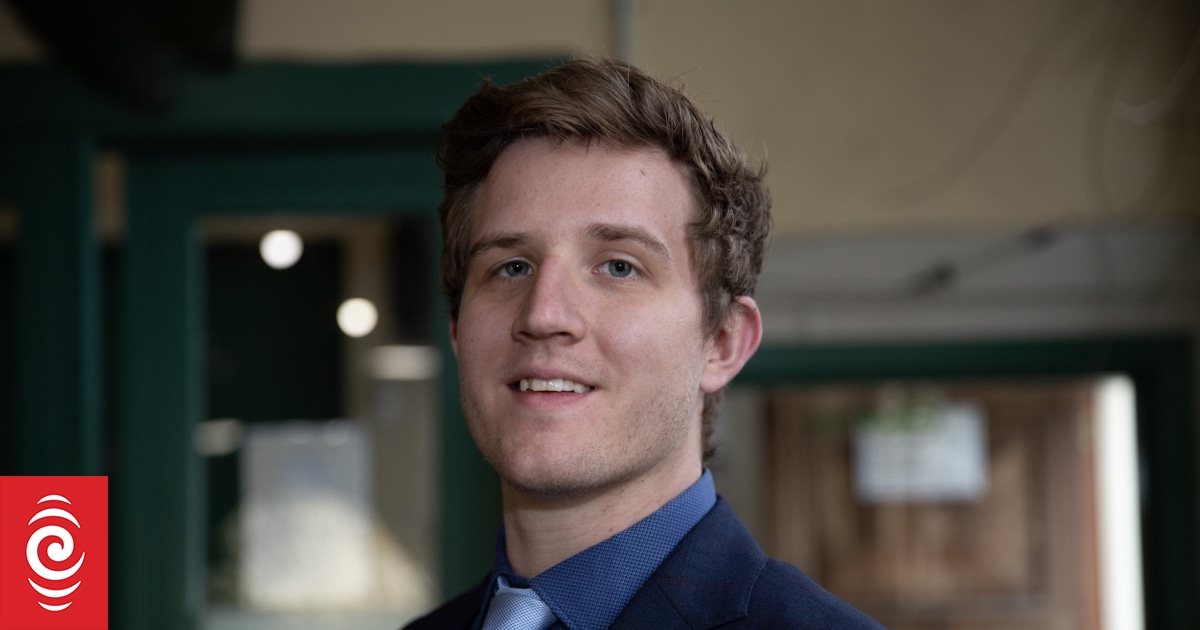 Gore mayor settles for councillor Keith Hovell as deputy after ...