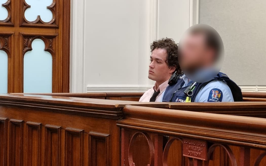 Convicted killer to leave prison, serve rest of sentence at home | RNZ News