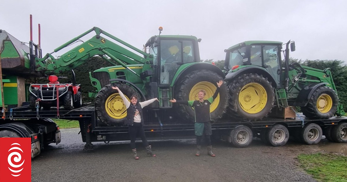 Moving Day, for some, means moving islands | RNZ News