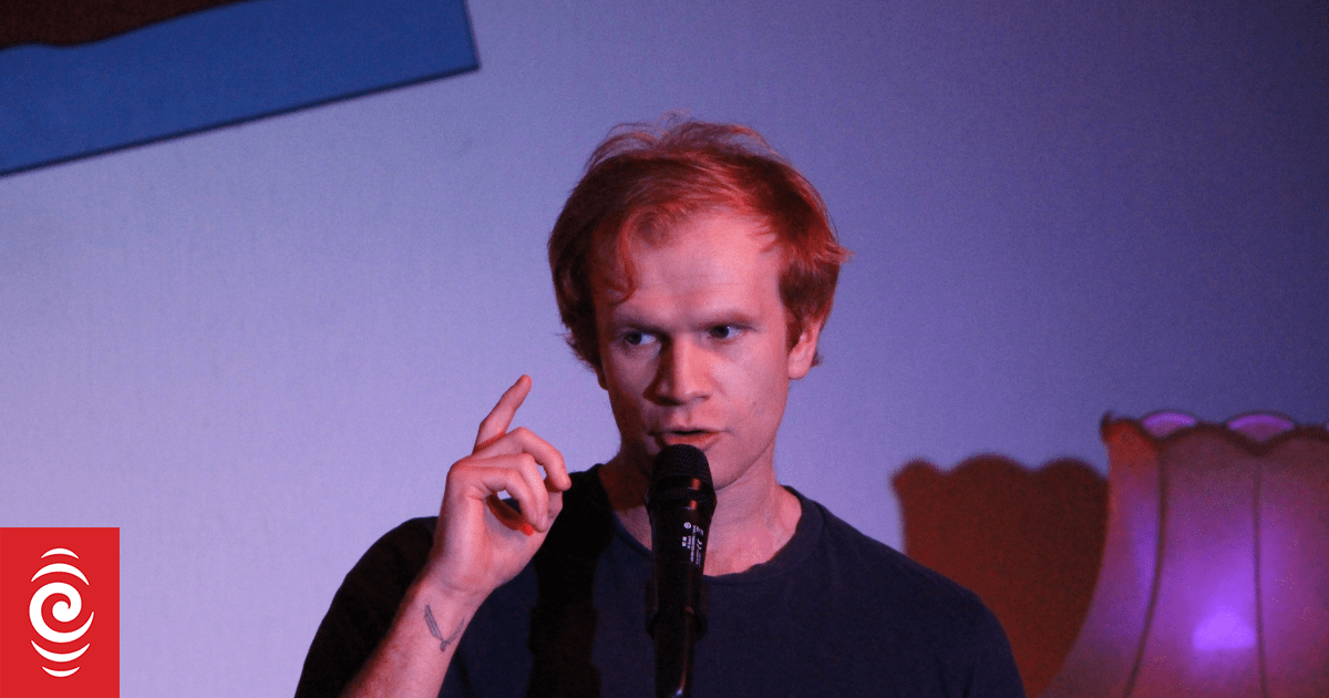 How Billy T winner Hoani Hotene uses te reo Māori in comedy | RNZ