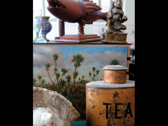 To Have and To Hold | A Gallery from Arts on Sunday | RNZ National