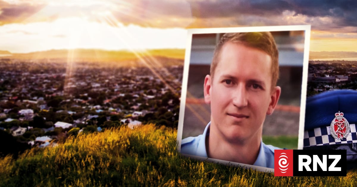 Coronial inquiry into Constable Matthew Hunt's death ruled out | RNZ