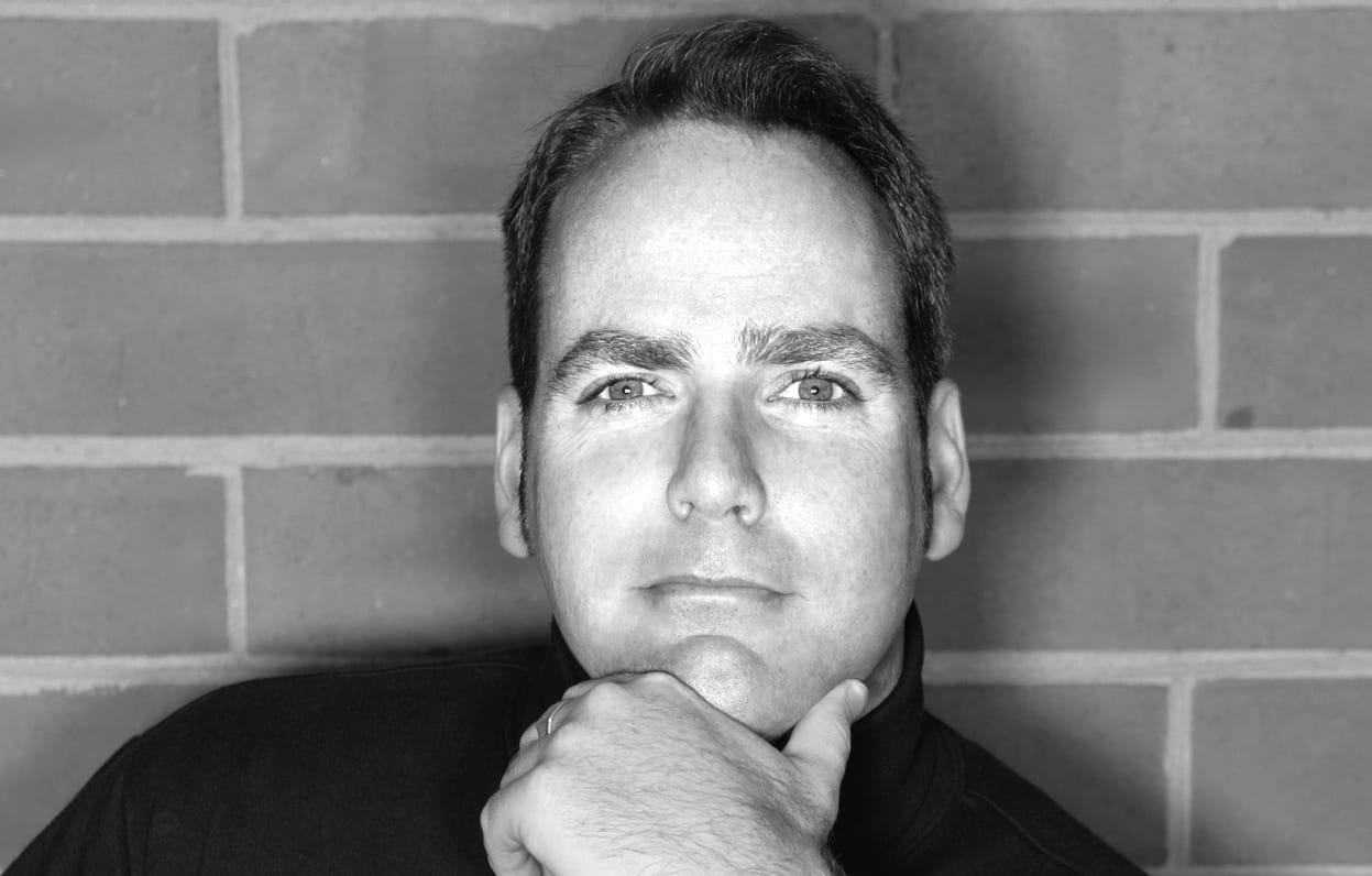 David CHILDS: The Moon is Distant from the Sea | RNZ