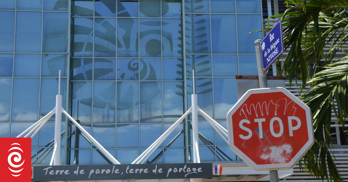 New Caledonia rallies oppose Vale sale | RNZ News