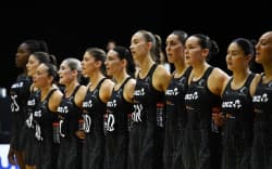 Commonwealth Games: Silver Ferns selectors back Hall to beat injury ...