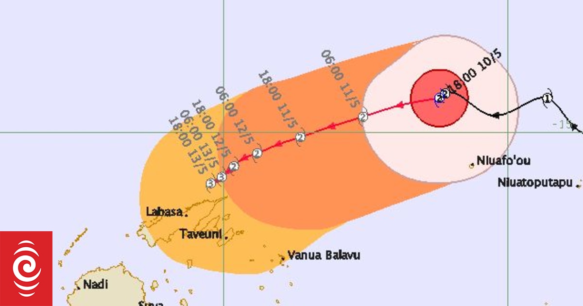 Cyclone Ella heads to Fiji group | RNZ News