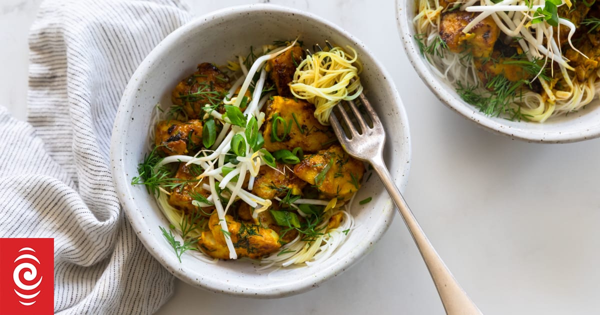 Vietnamese-inspired turmeric and dill fried fish recipe | RNZ