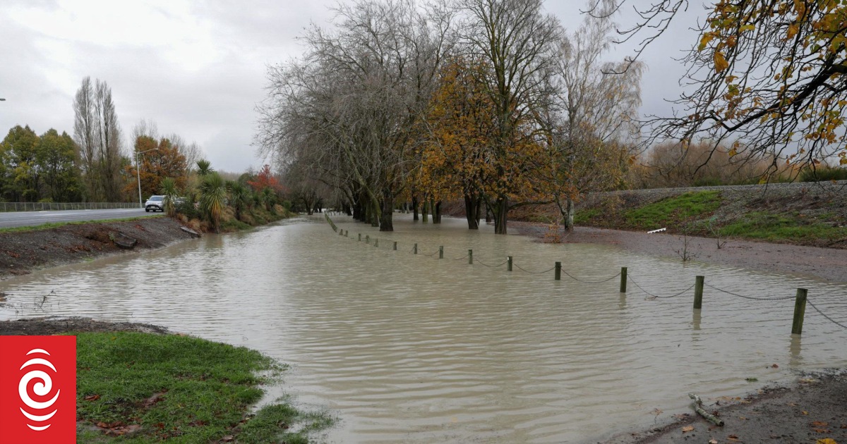 Live Canterbury flooding updates: Bridges collapse, hundreds of homes ...
