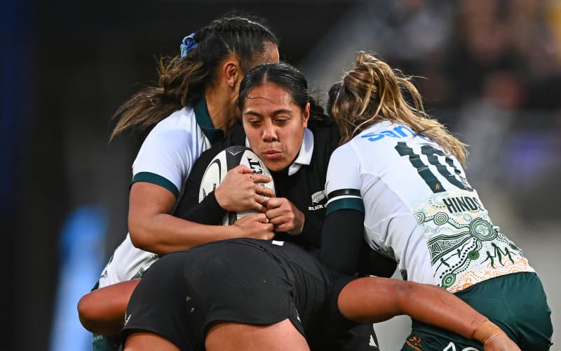 Rugby: Midfield crisis hits Black Ferns' World Cup campaign | RNZ