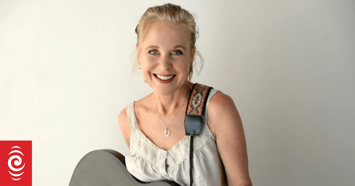 Kristin Hersh on life as an independent musician | RNZ