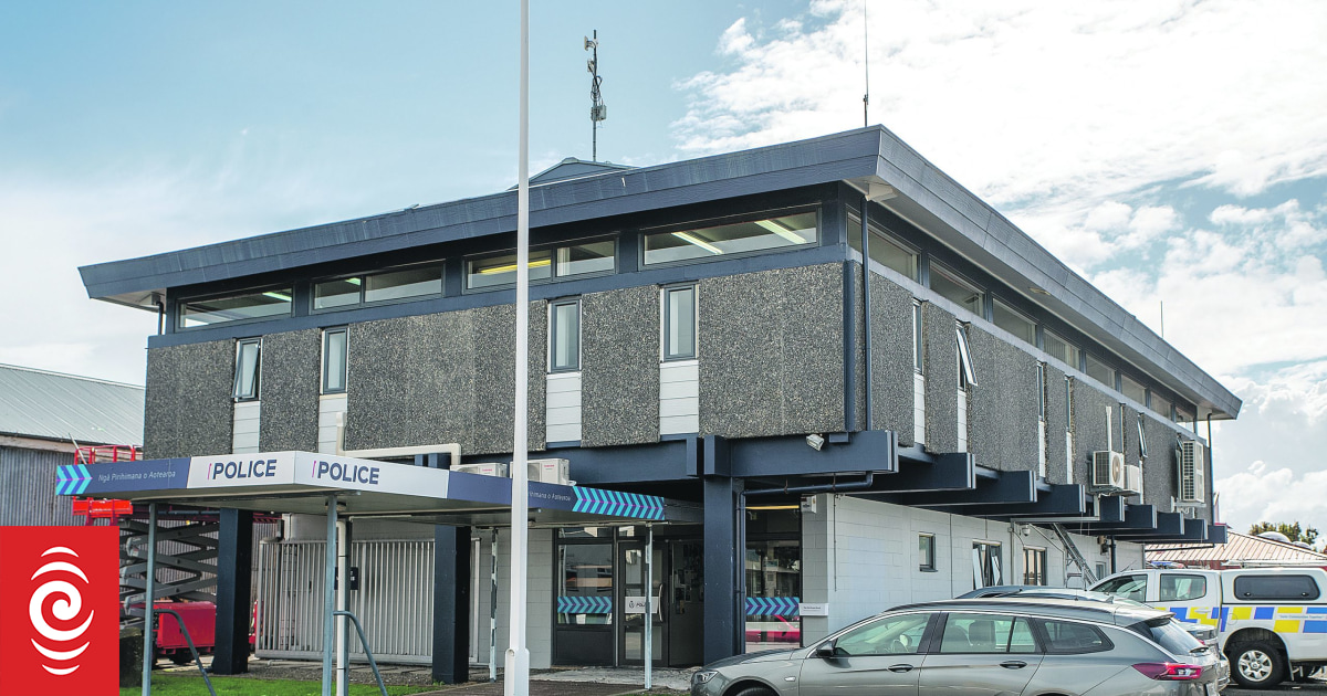 More policing problems than just gangs, says Ōpōtiki mayor | RNZ News