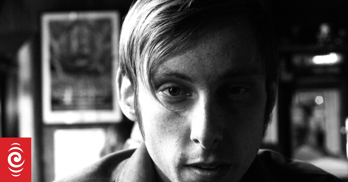 Video premiere: Skyscraper Stan ‘A Tune I Might Remember’ | RNZ News