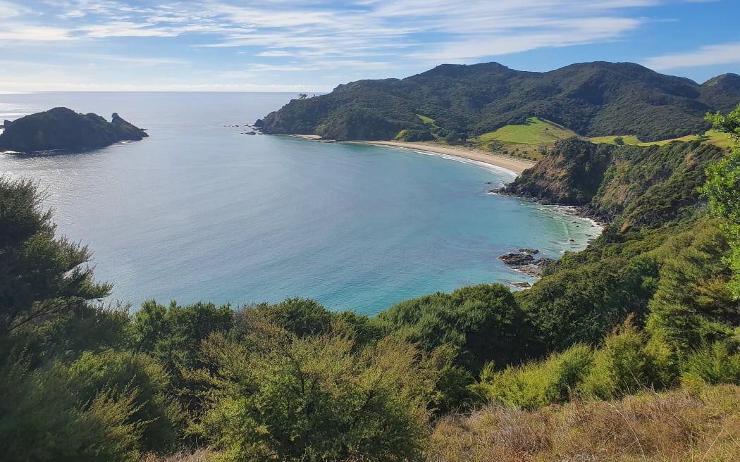 Person dead after report of gas explosion on Great Barrier Island | RNZ ...