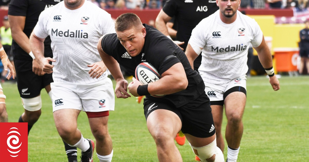 All Blacks prop to stay in New Zealand after the World Cup | RNZ News