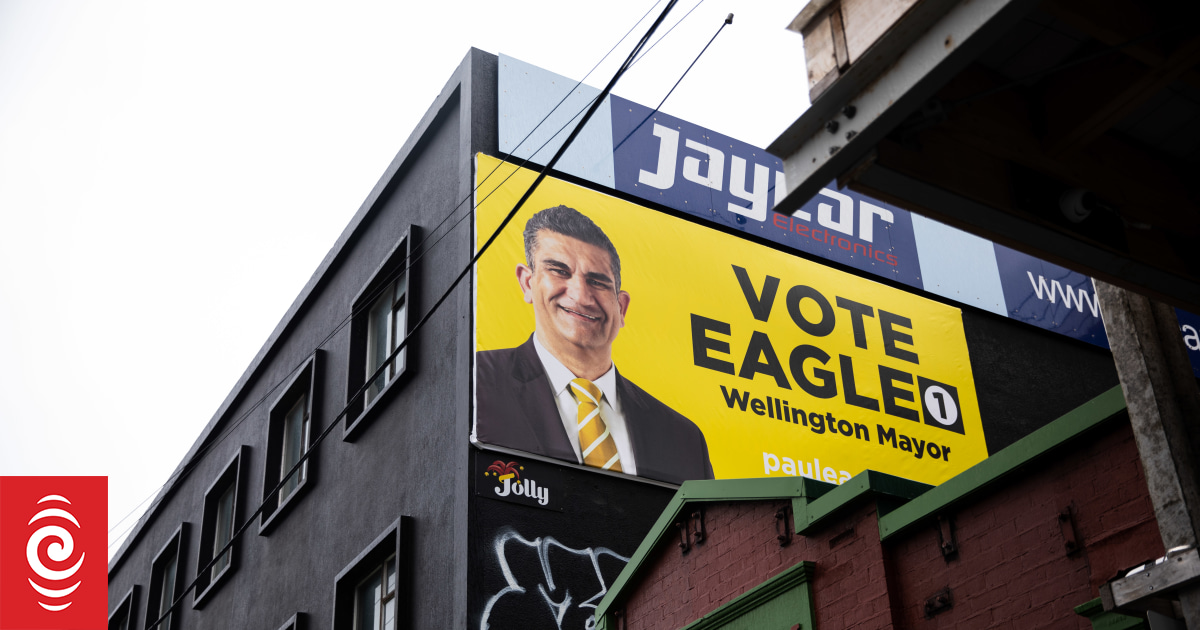Election law expert on Wellington mayoral billboards | RNZ