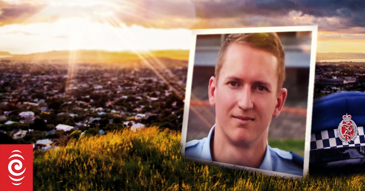 Coronial inquiry into Constable Matthew Hunt's death ruled out | RNZ News
