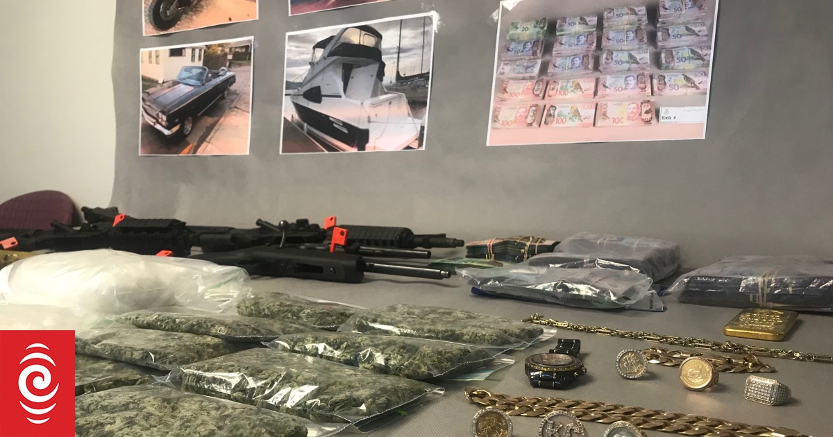 Drugs, cash, gold seized in major meth bust | RNZ