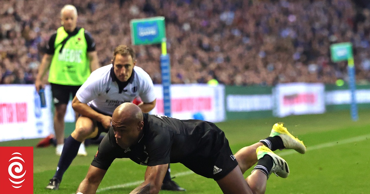 Scotland thrashes Wales in Six Nations | RNZ