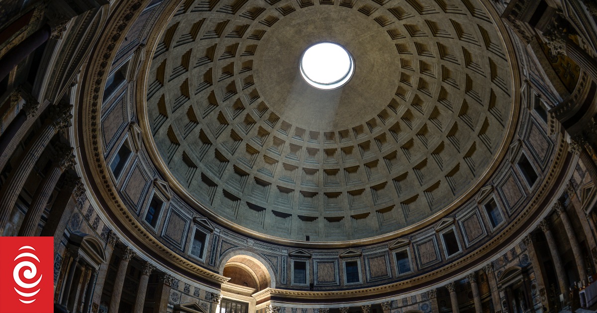 Astronomers show ancient Rome's sun | RNZ News