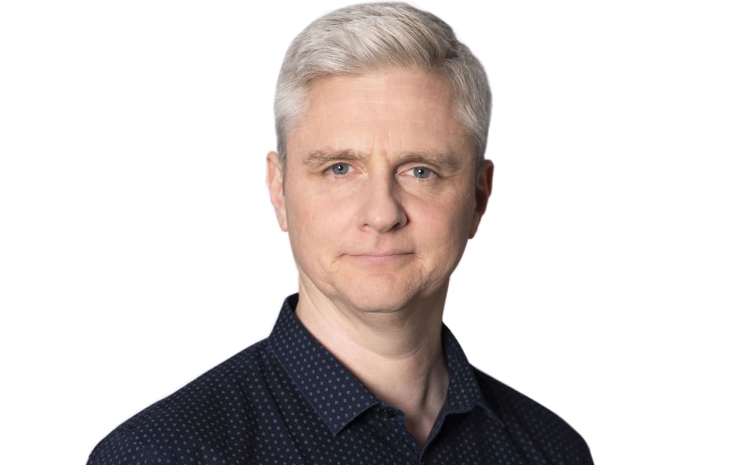 RNZ head of news Richard Sutherland to step down | RNZ News