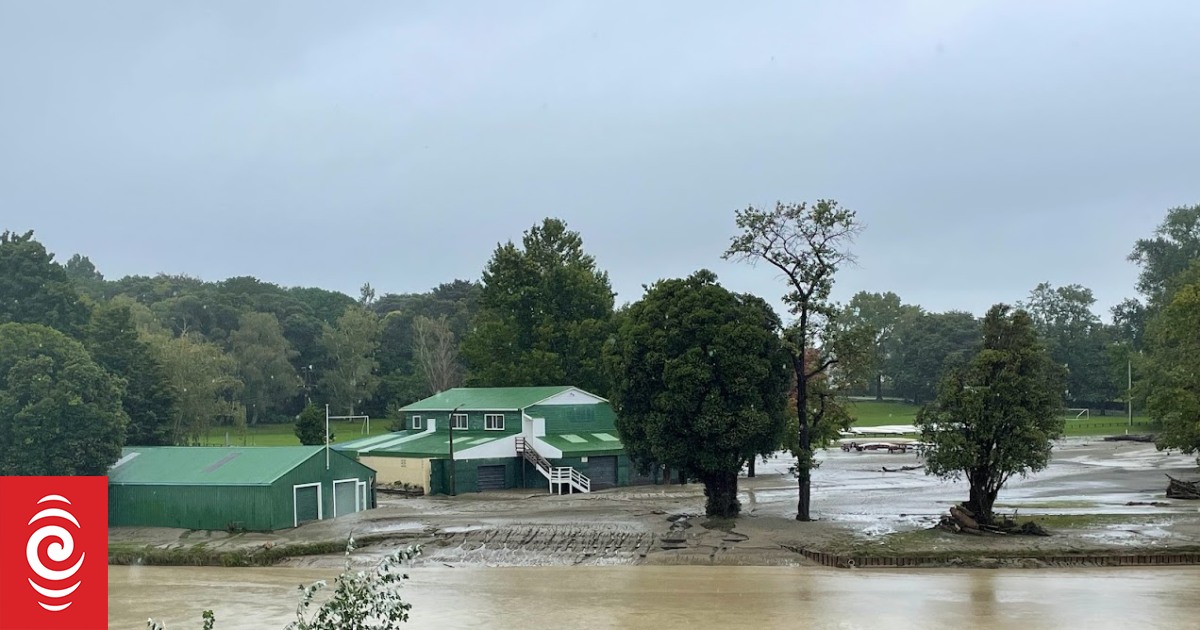 Hot and dry spring forecast for Gisborne welcomed | RNZ News