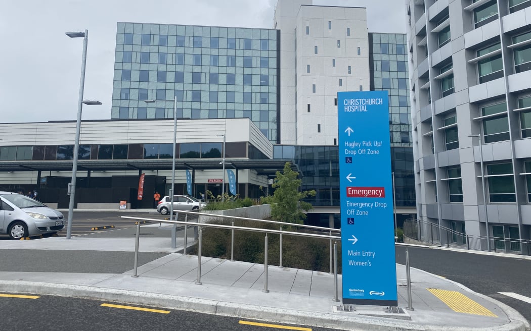 Christchurch Hospital ED back to normal after influx of patients | RNZ News