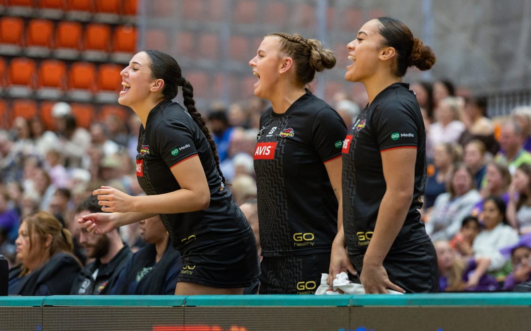 Netball: Magic grab first win of season, Stars' playoff hopes hang by ...