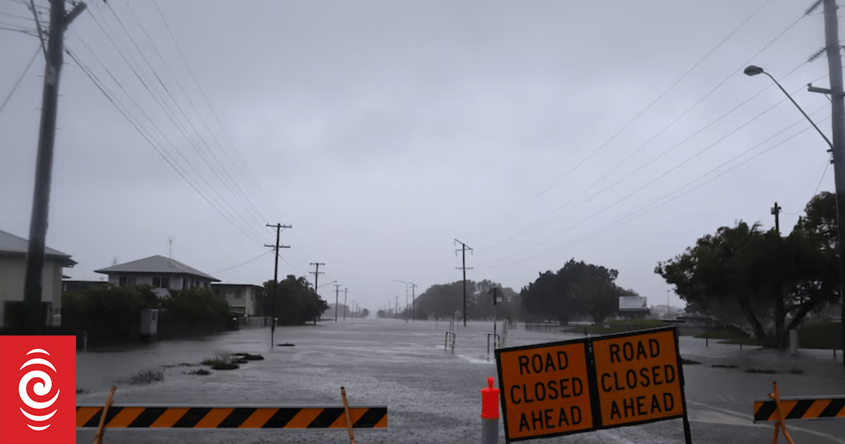 Bureau of Meteorology warns north Queensland facing 'flood disaster' as ...