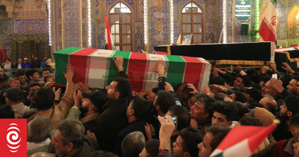 Thousands mourn US-assassinated Iran general Qasem Soleimani | RNZ News