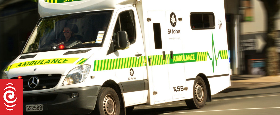 Man dies after getting trapped under pallets | RNZ News