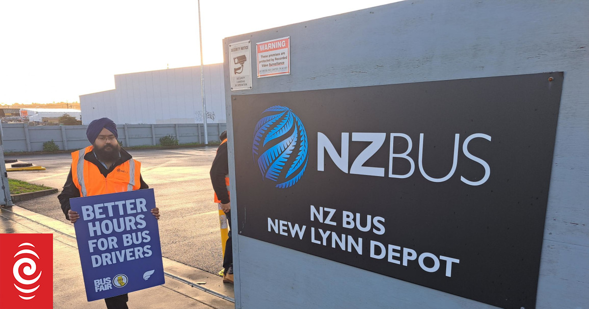 Union says latest meeting with NZ Bus over Auckland drivers' pay had ...
