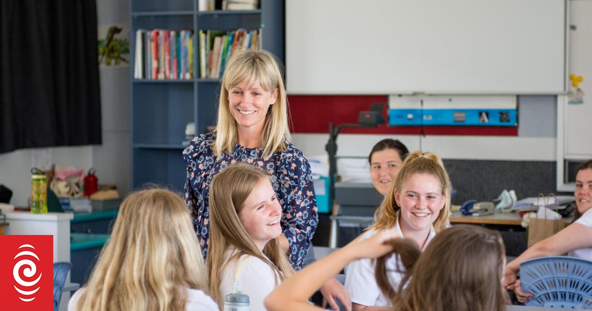 PM's Science Teacher Prize winner Sarah Johns | RNZ
