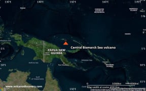 'This is a disaster': Huge pumice rafts from volcano hit Manus Island ...