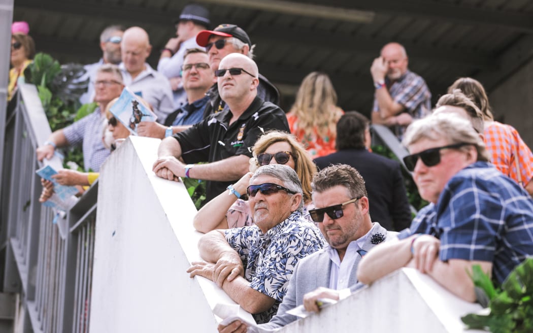 In pictures: Thousands turn out for Christchurch's Cup and Show | RNZ News