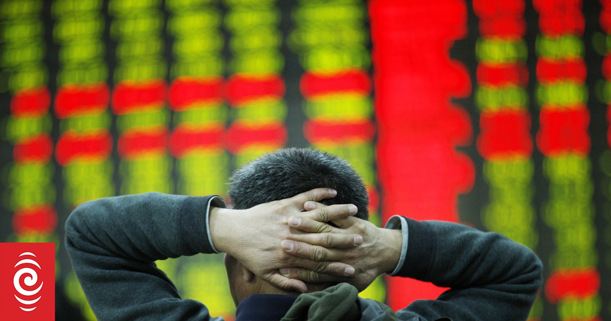 Dow tumbles 650 points as Trump confirms tariffs on Mexico and Canada ...