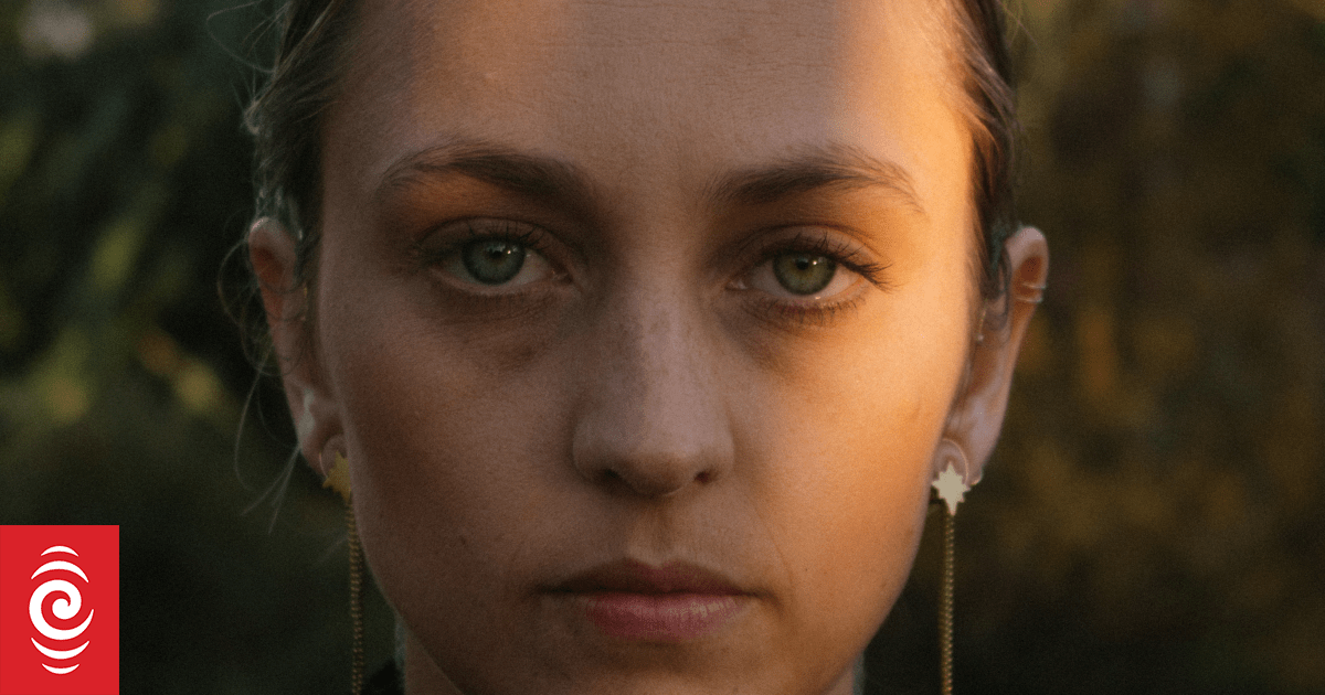 Heather Webb: Parallax | RNZ