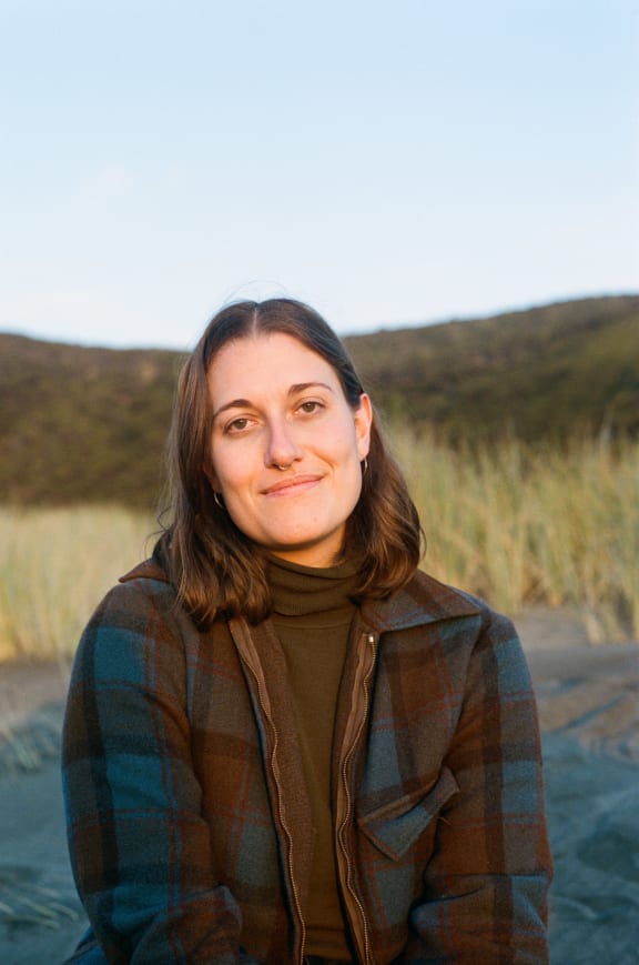 Artist Emily Parr is inspired by the sea | RNZ