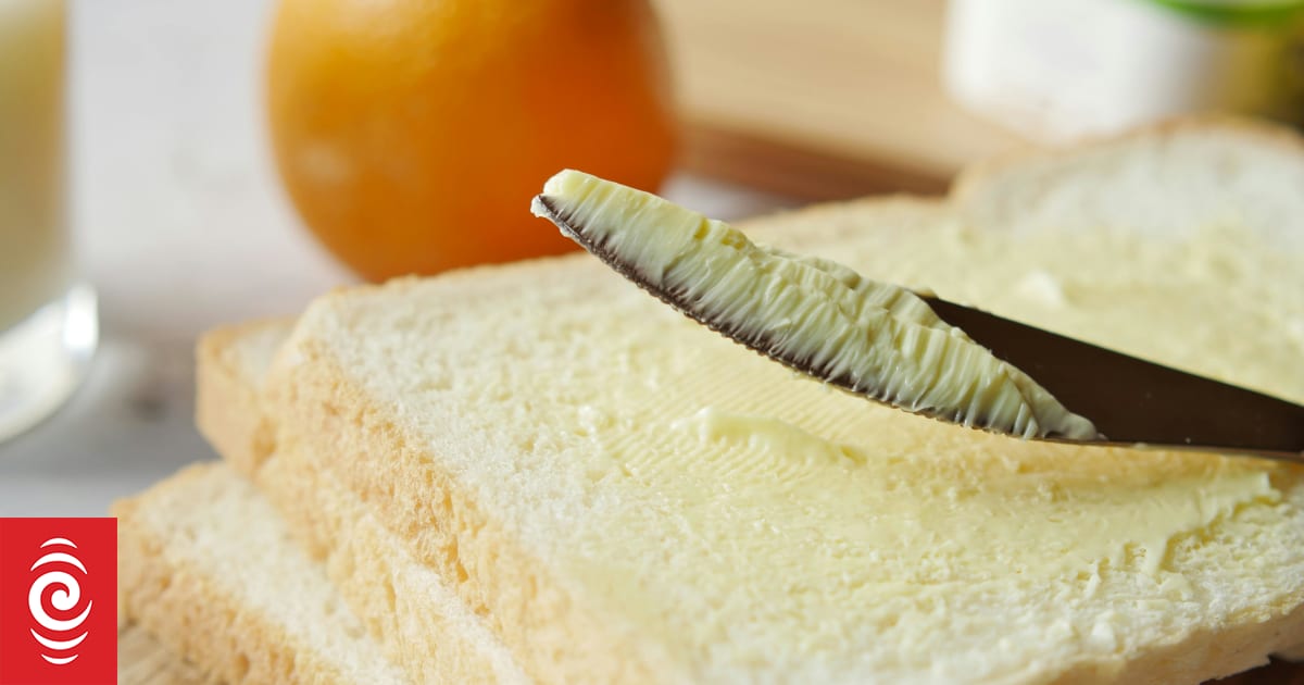 Butter, margarine or nut spreads. Which is best? | RNZ