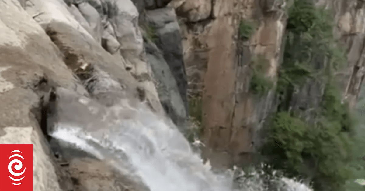Questions after hidden pipe spotted at famous China waterfall | RNZ News