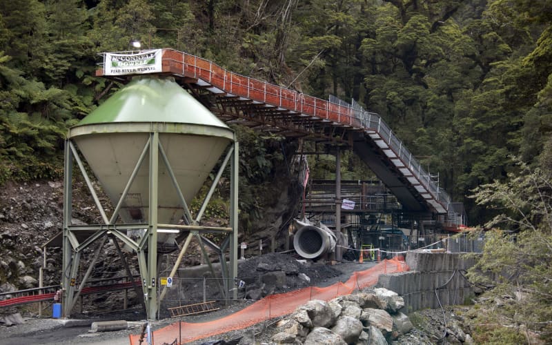 Pike River re-entry optimism rises after experts meet | RNZ