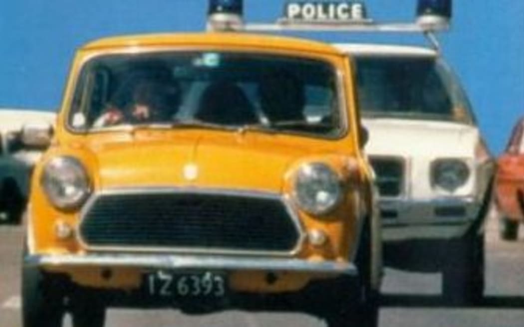 Sir Ian Mune: Kiwi cinema's 'jack of all trades' knighted | RNZ News