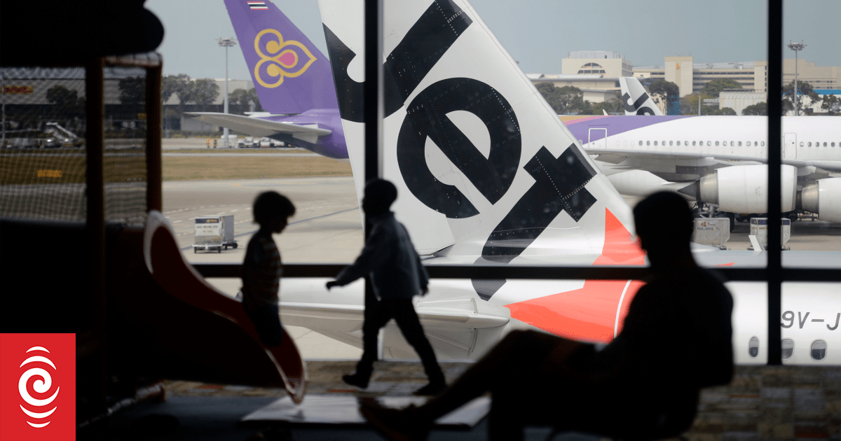 Pilots lose Employment Relations Authority battle with Jetstar | RNZ News
