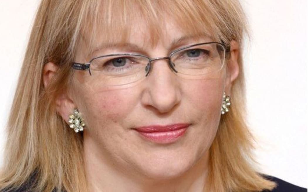 Dunedin deputy mayor Sophie Barker resigns, says 'untenable' to ...