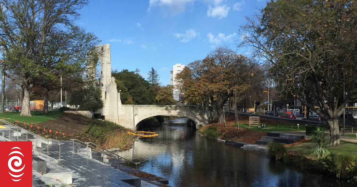 Avon River terraces help bring Chch alive - PM | RNZ News