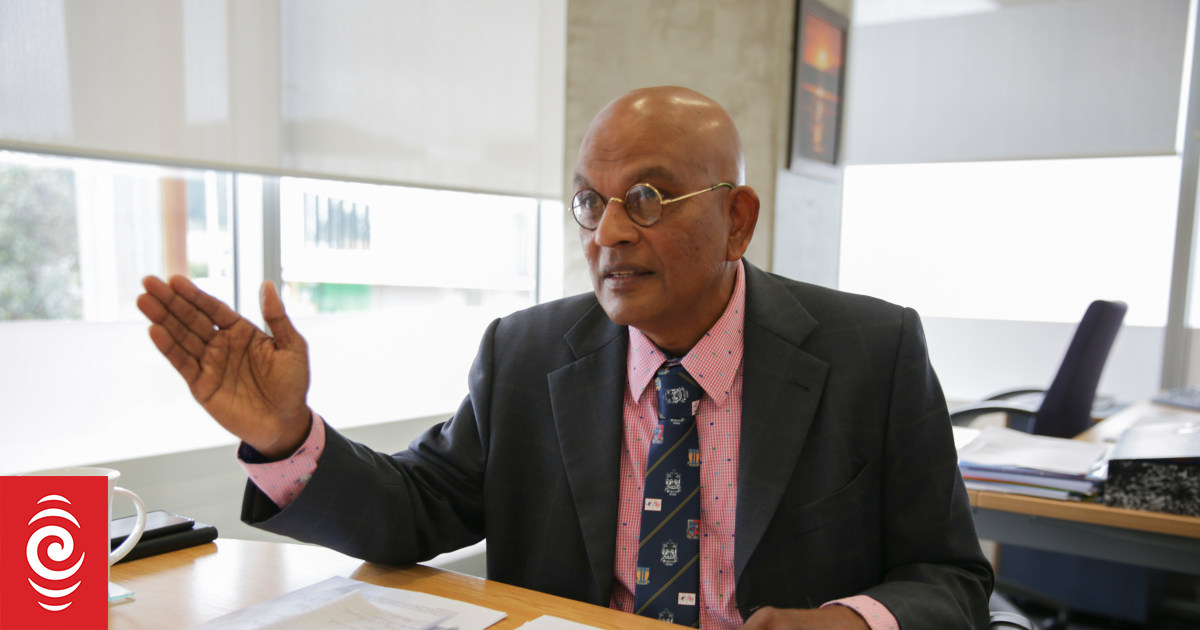 Meet the Mayors: K Gurunathan from Kapiti District | RNZ