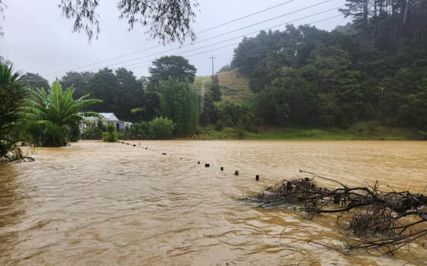 The regions next in line for flooding as heavy rain heads south | RNZ