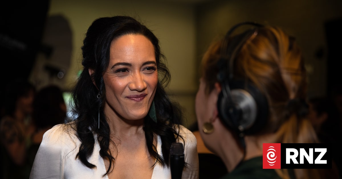 'It's time for a change': Singer-songwriter Ria Hall to run for ...